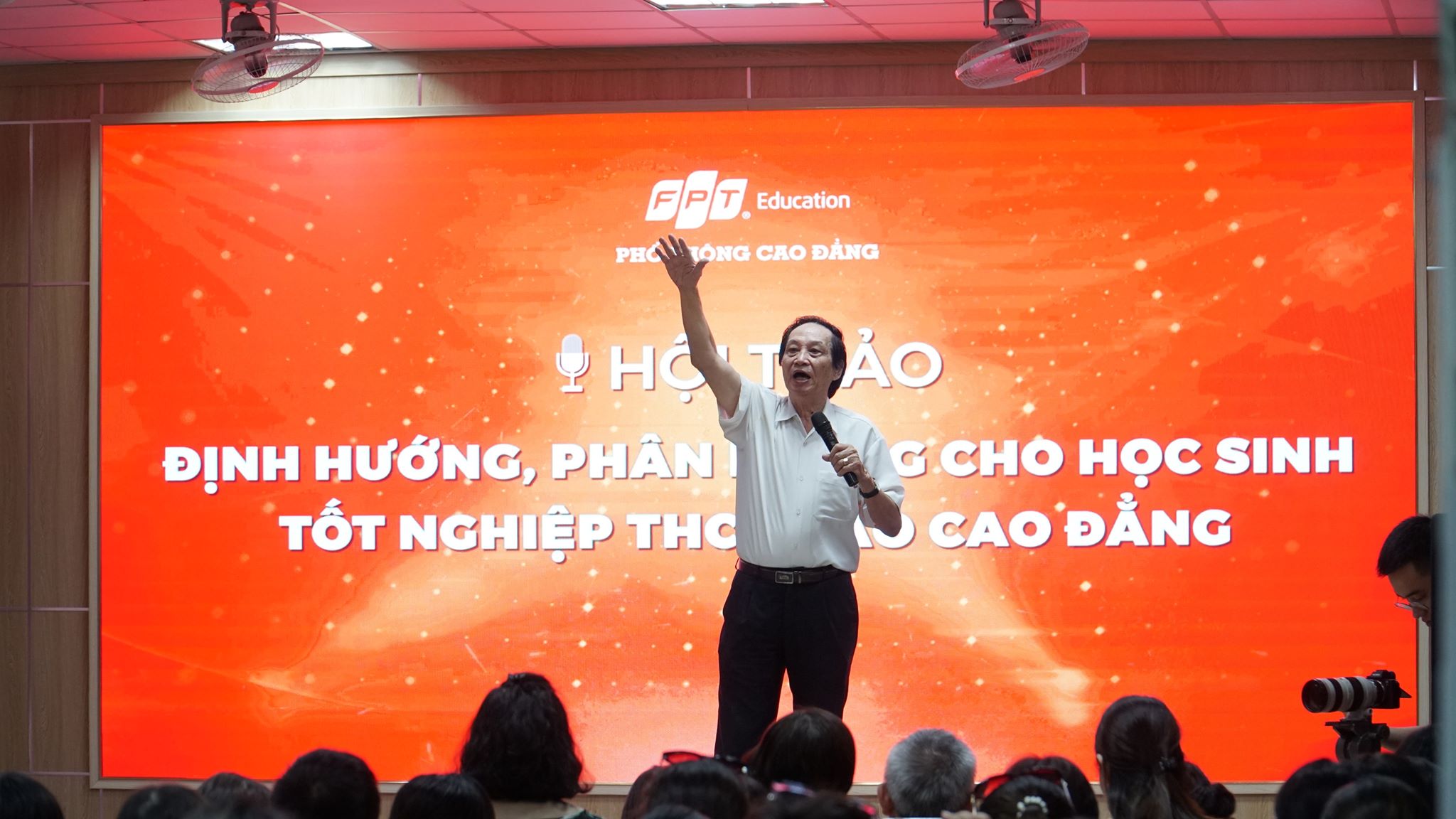 Hội thảo định hướng, phân luồng tại CT Phổ thông Cao đẳng thu hút hàng ...